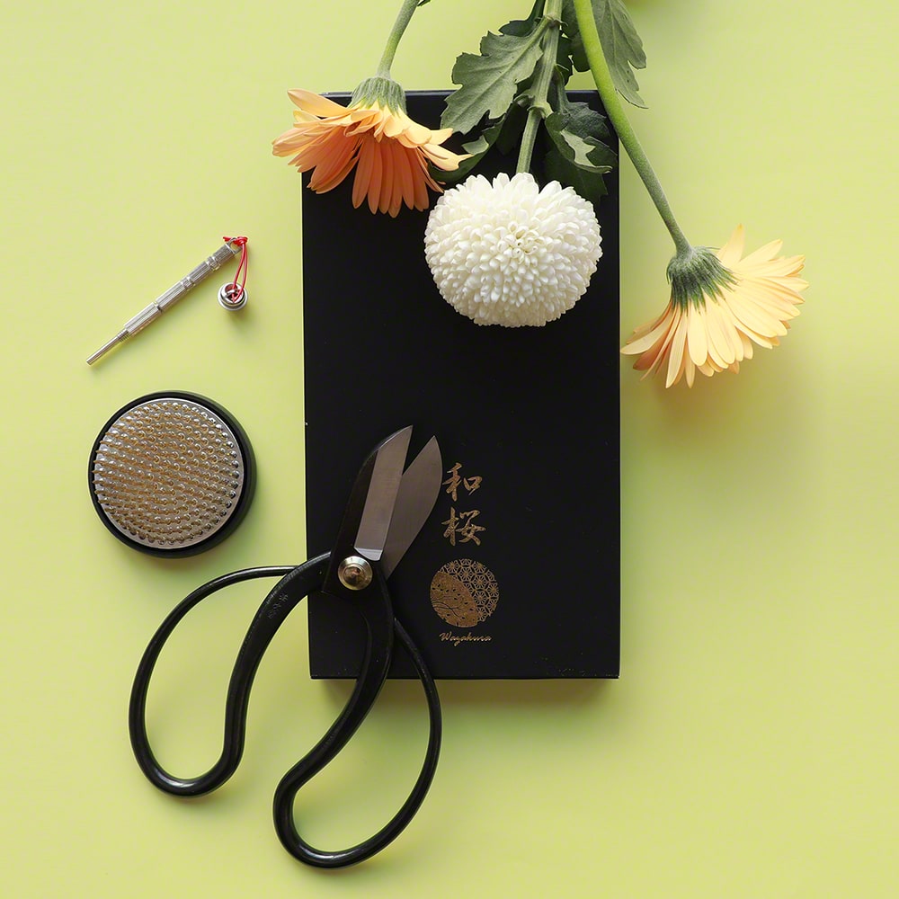 Japanese Ikebana Floral Arrangement Tools | Holiday Gift Guide 2024 ...